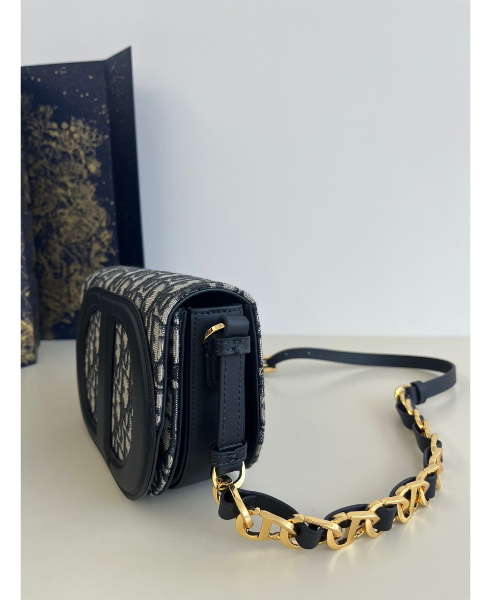 CHRISTIAN DIOR CD SIGNATURE BAG WITH STRAP