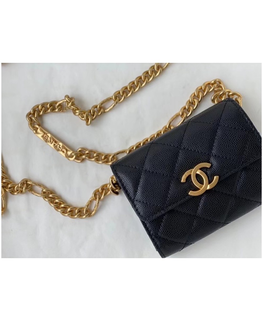 CHANEL CLUTCH WITH CHAIN