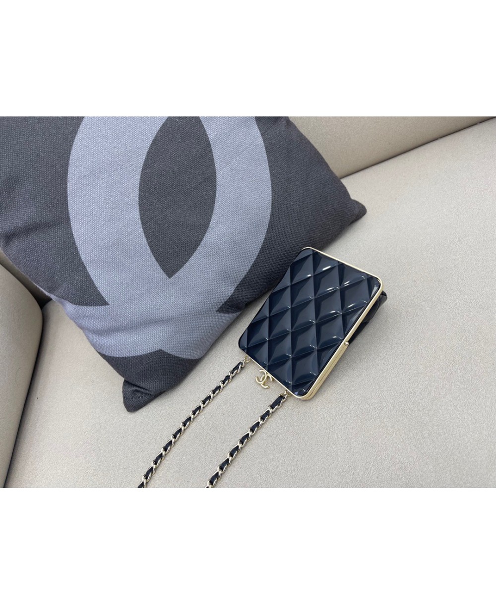 CHANEL CLUTCH WITH CHAIN